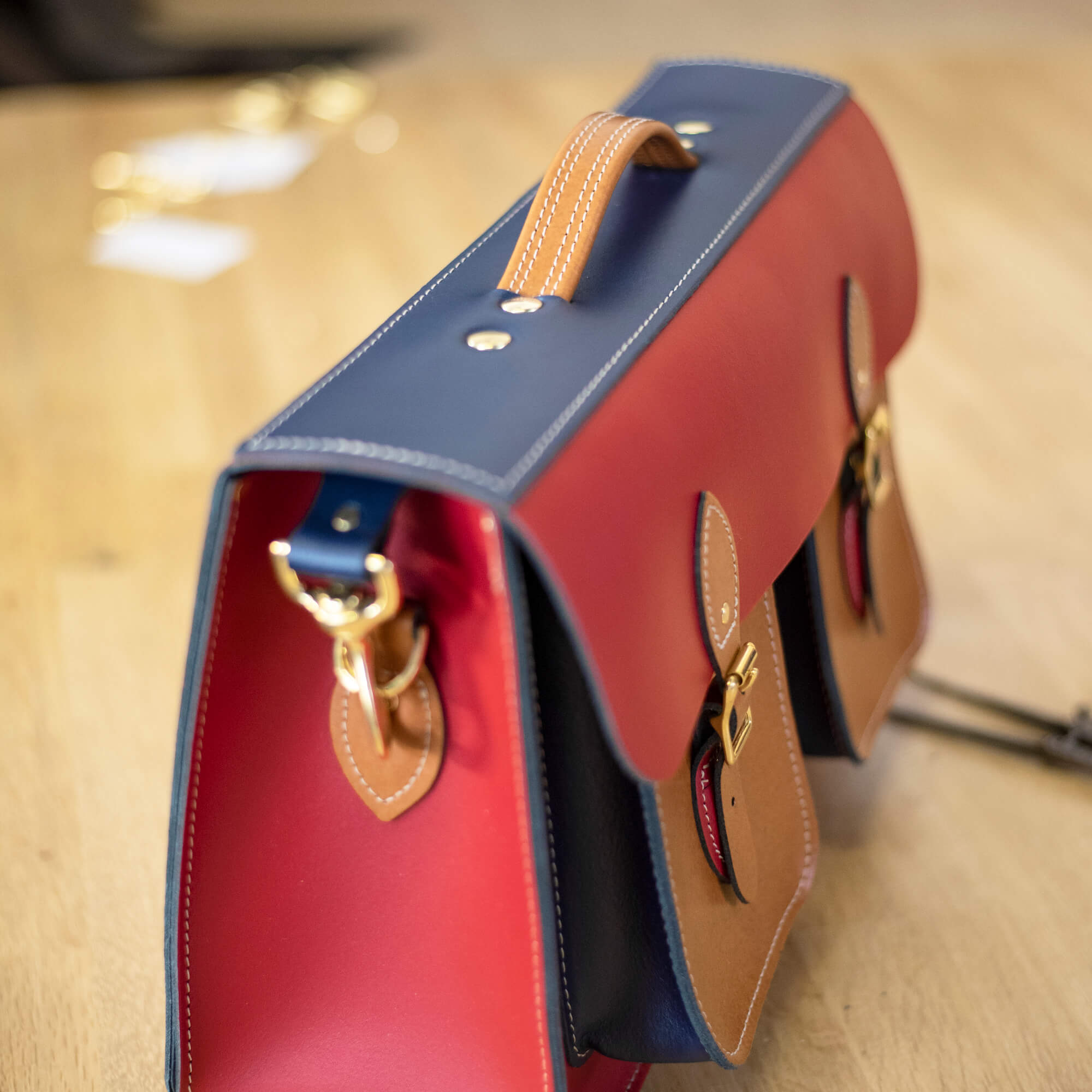 16.5 Inch Briefcase Satchel | The Leather Satchel Co.